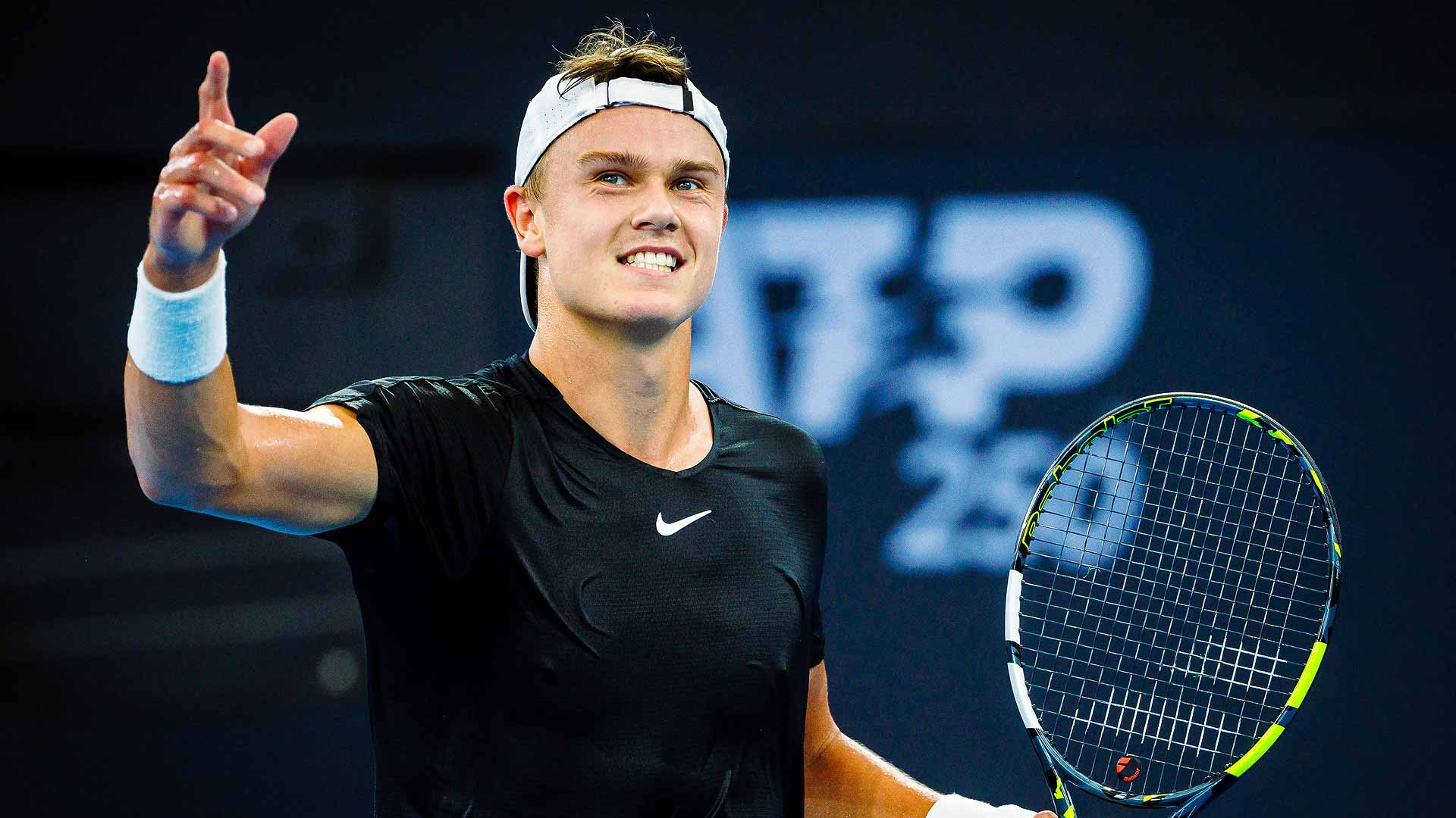 Holger Rune, Grigor Dimitrov seal SF spots in Brisbane | ATP Tour | Tennis