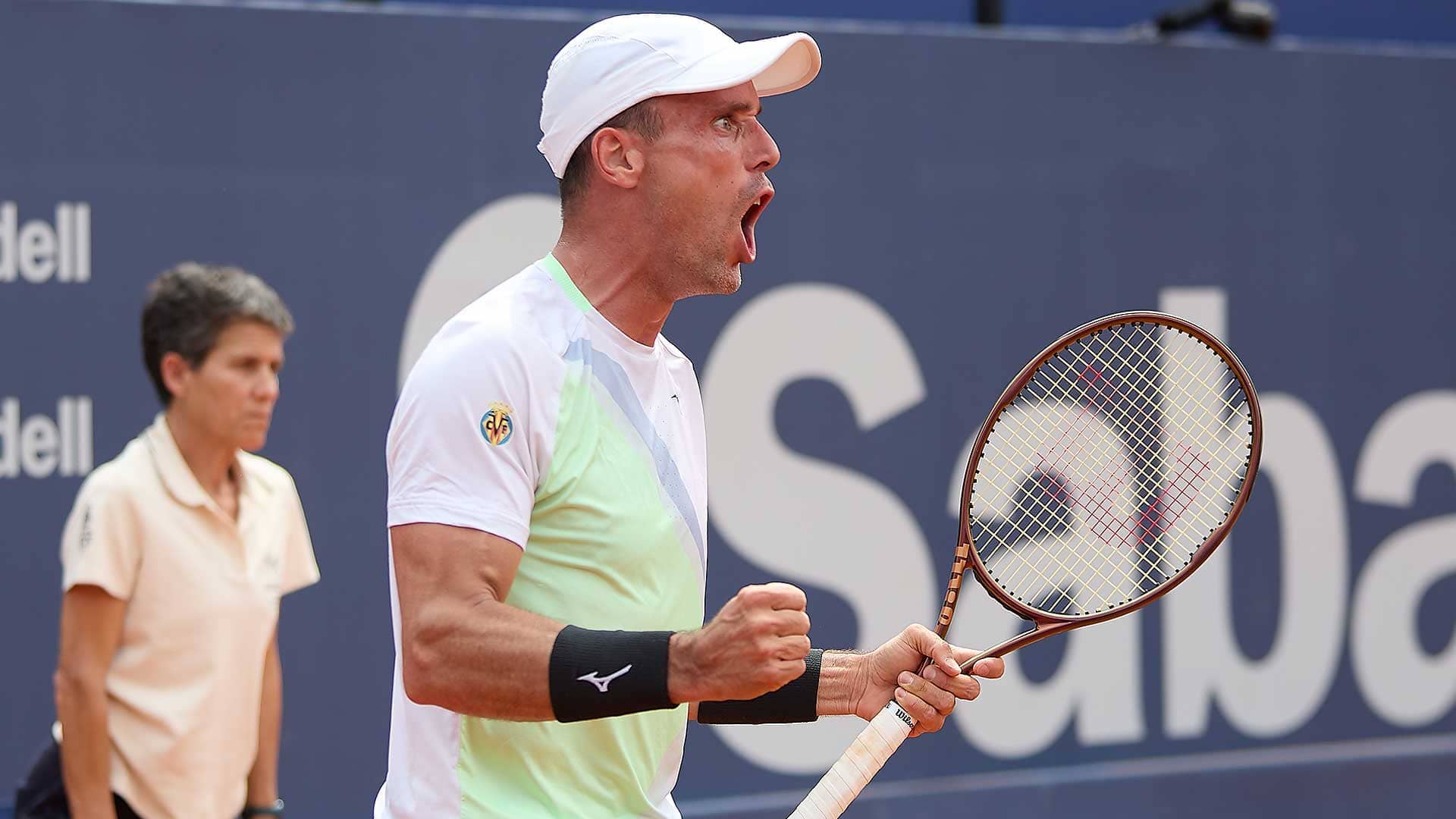 Roberto Bautista Agut beats Roman Safiullin in Barcelona | ATP Tour | Tennis