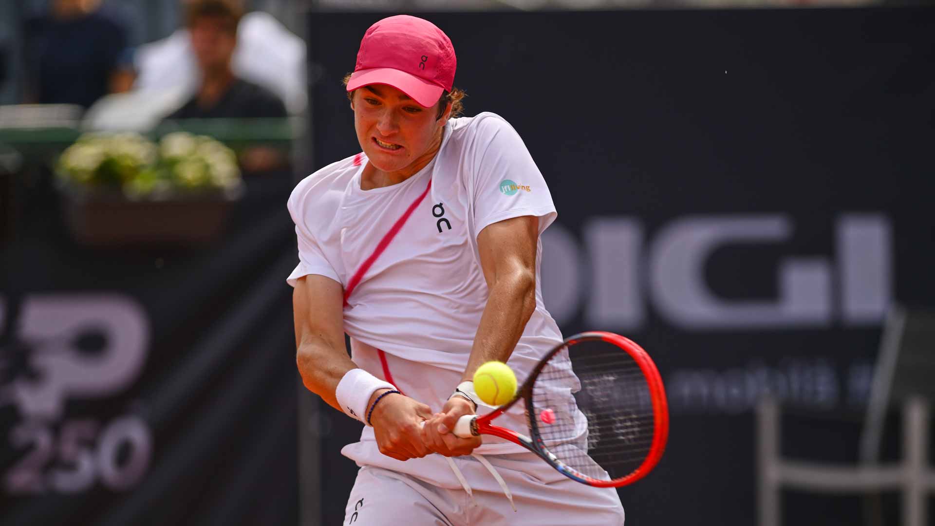 Joao Fonseca, 17, continues breakthrough season in Bucharest | ATP Tour ...