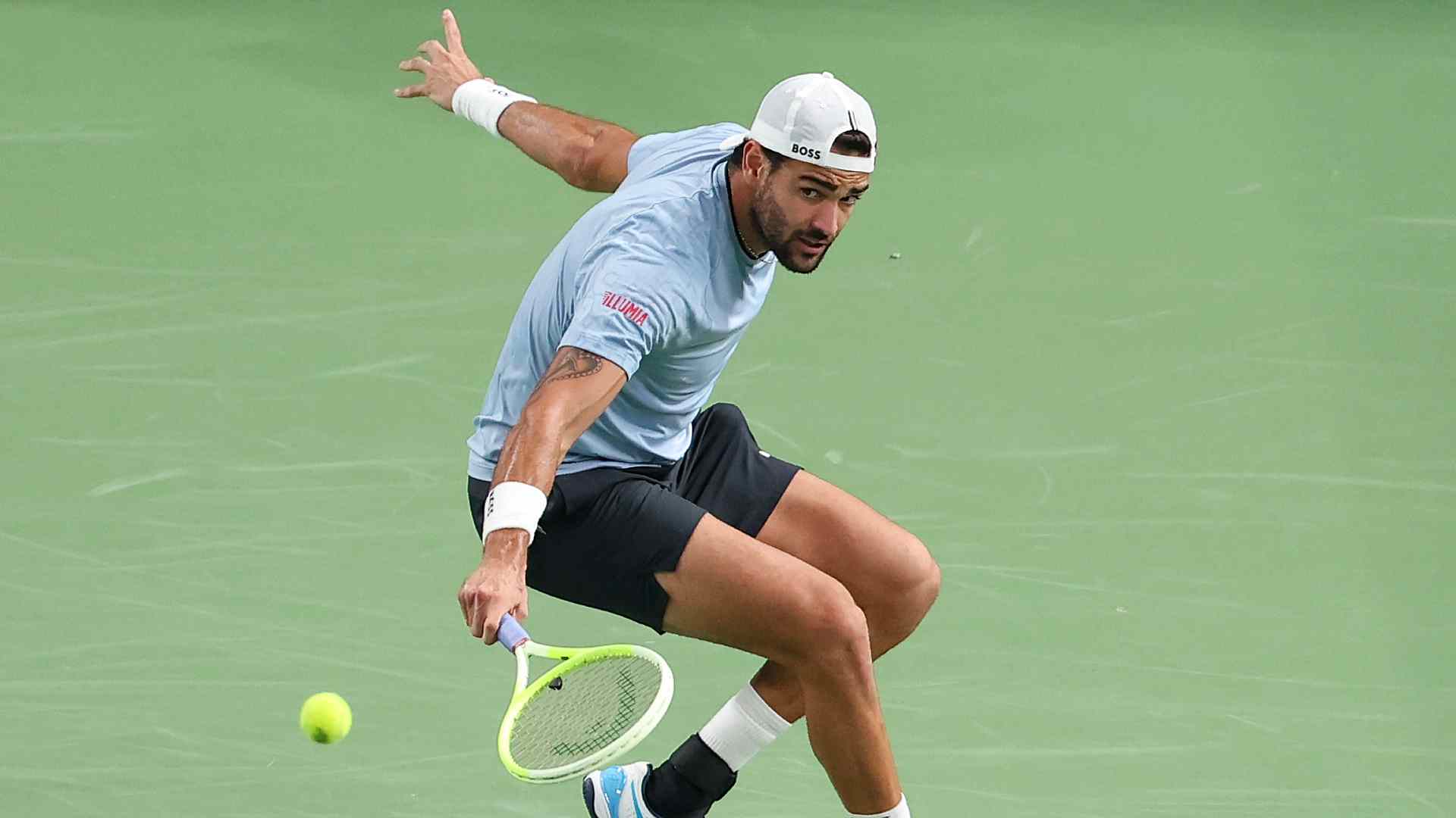 Matteo Berrettini defeats Luciano Darderi in Stockholm opener | ATP Tour | Tennis