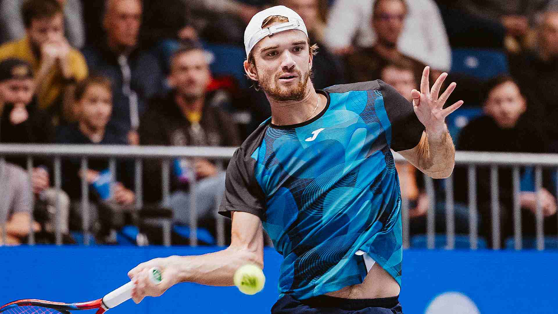 Tomas Machac halts Grigor Dimitrov's indoor form with gripping Vienna ...