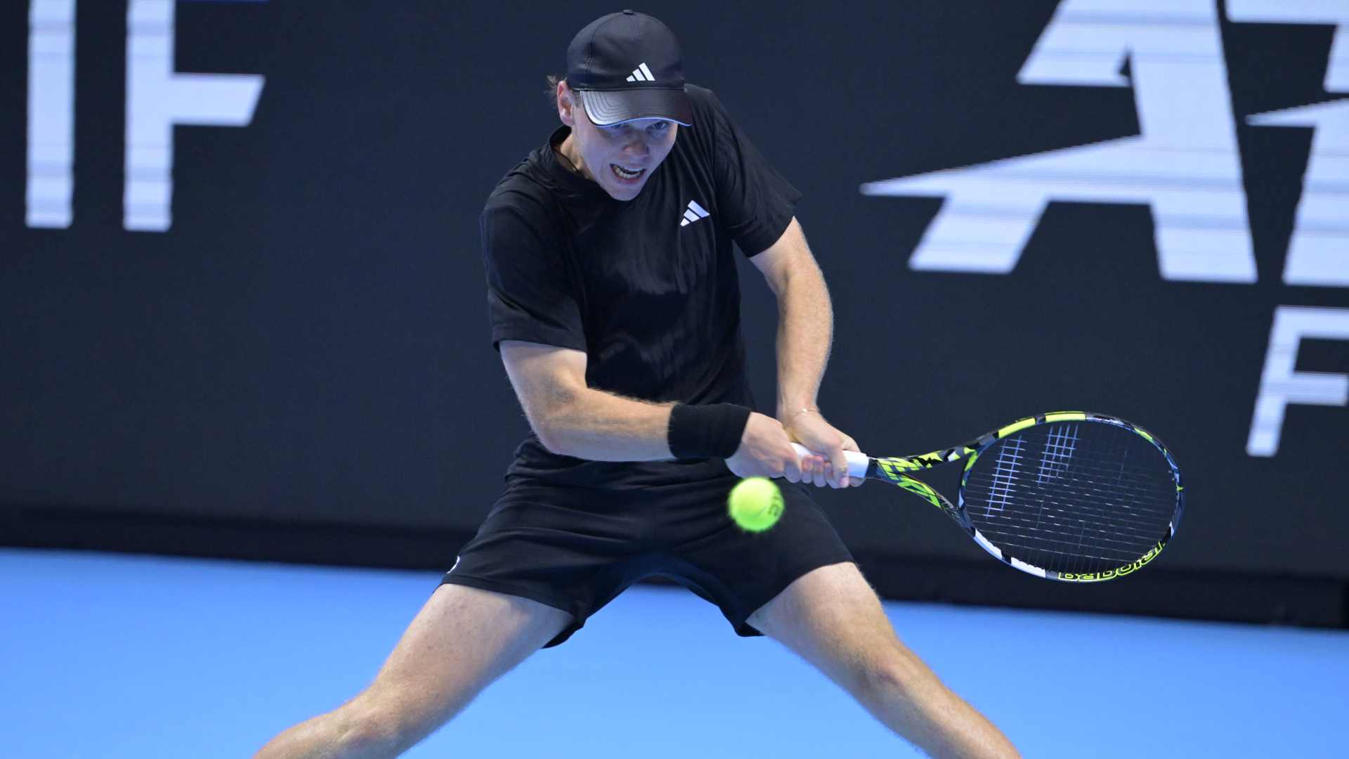 Alex Michelsen sees off Nishesh Basavareddy for maiden Jeddah win | ATP Tour | Tennis