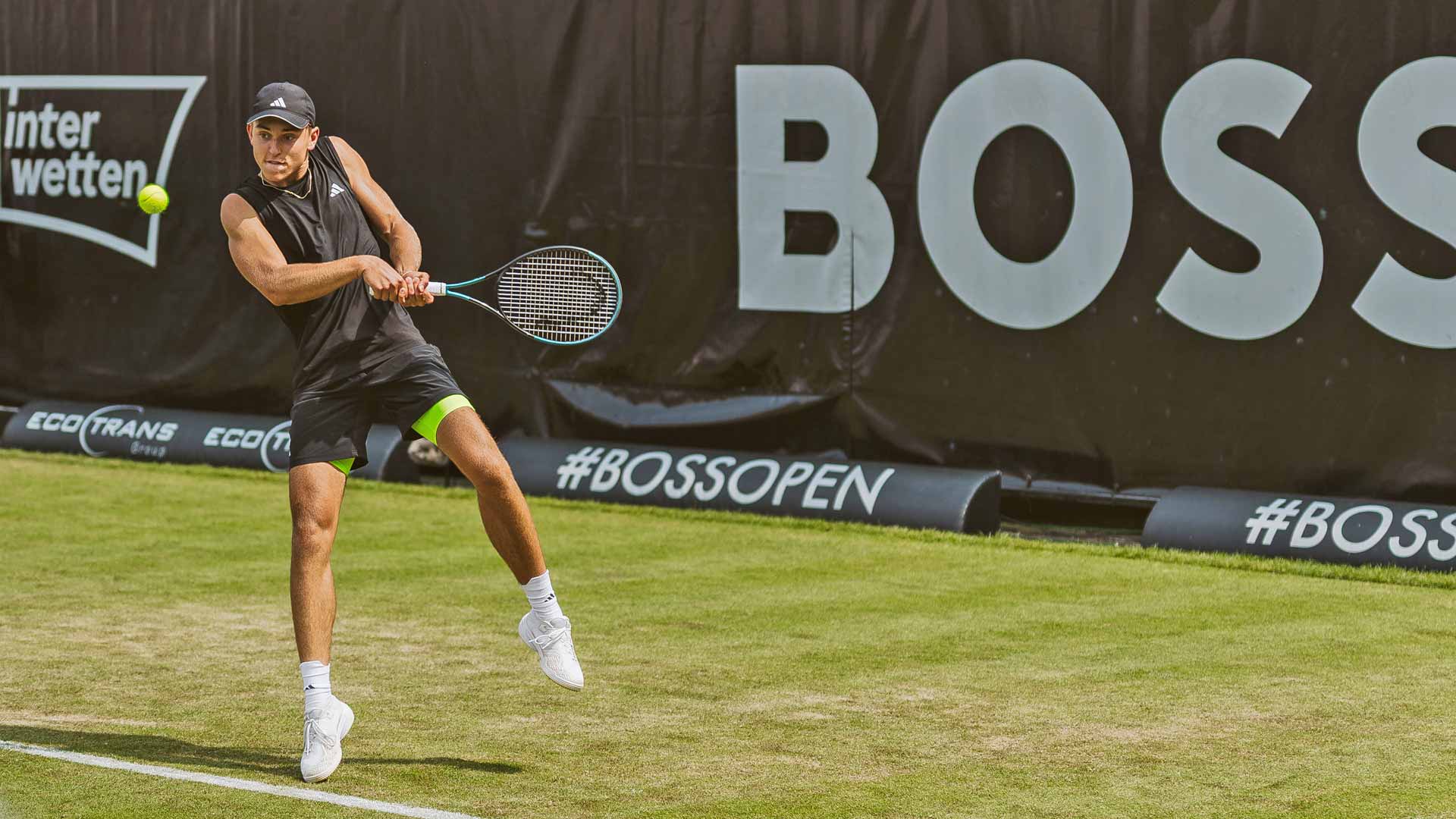 Justin Engel logra su primera victoria en césped con 17 años en ...