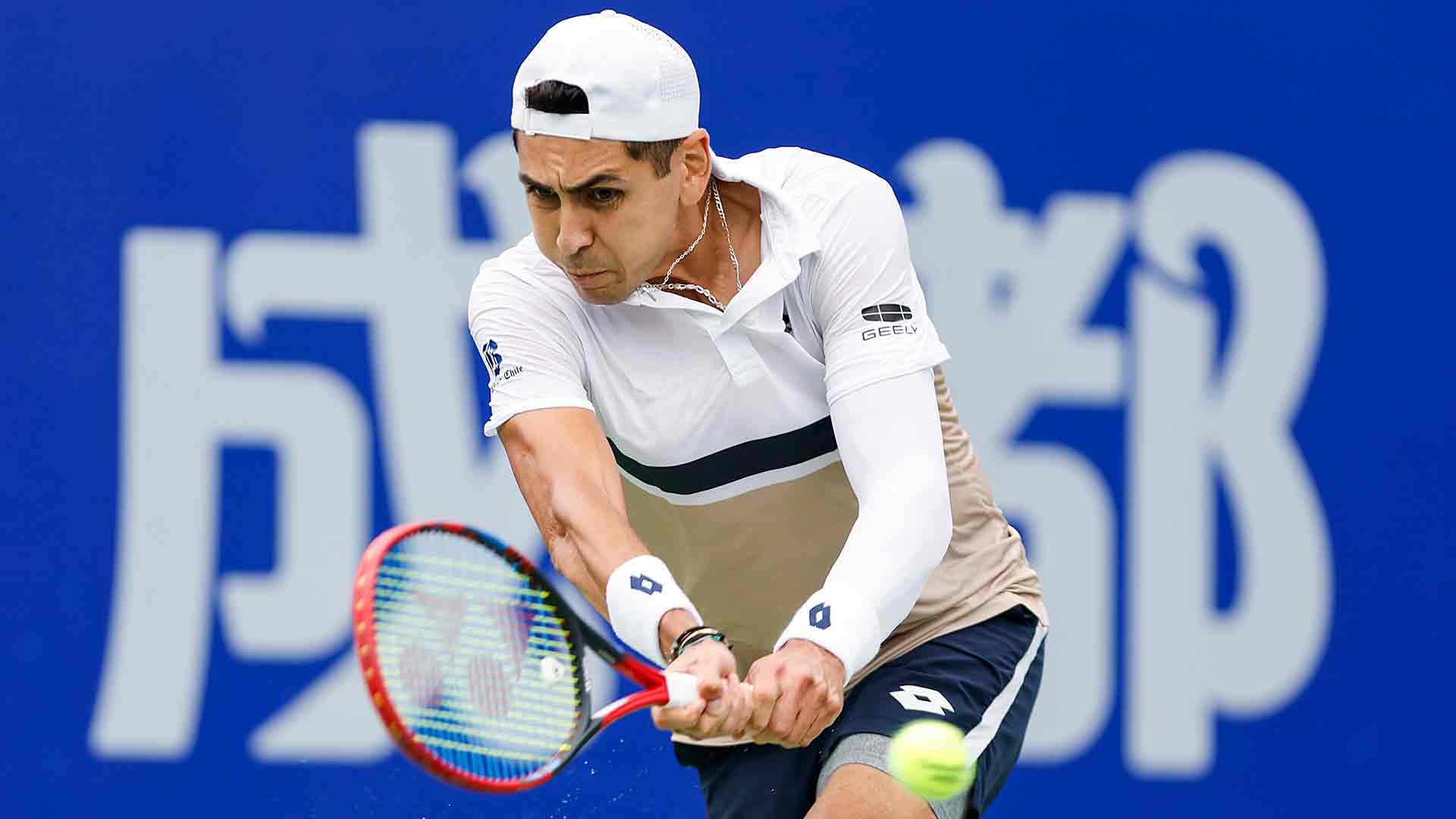 Alejandro Tabilo encuentra en China su mejor versión y avanza a CF en Chengdu | ATP Tour | Tennis
